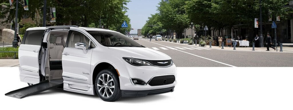 Chrysler Voyager Side-Entry - MobilityWorks Commercial